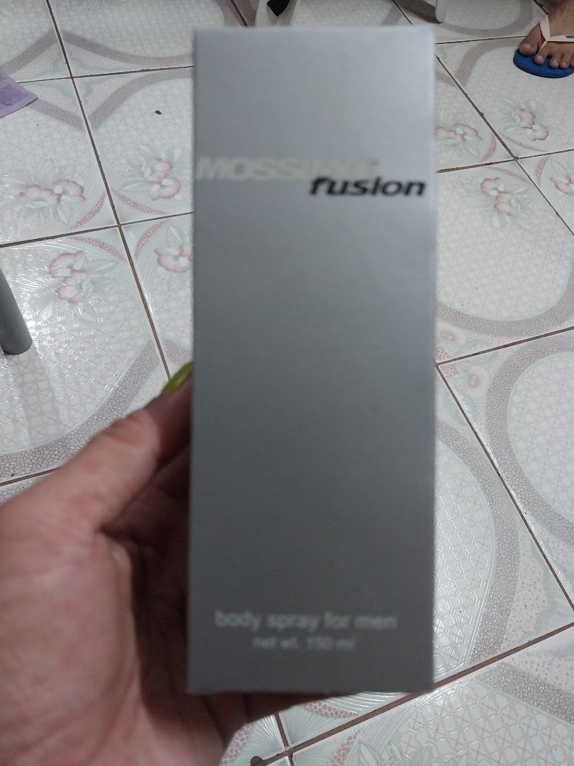 Mossimo body spray for men on Carousell