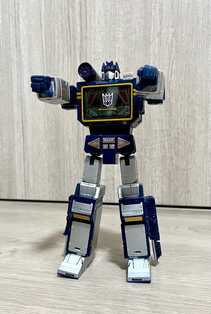 MP-13 Transformer Masterpiece Soundwave Takara Tomy, Hobbies & Toys, Toys & Games on Carousell