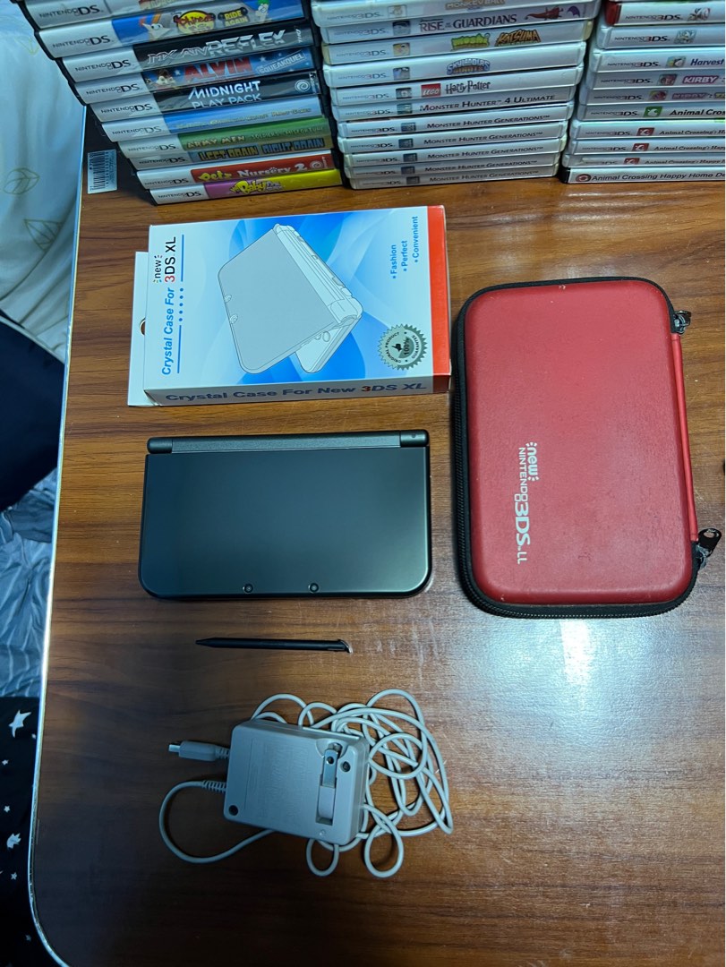 New Nintendo 3DS XL Metallic Black (IPS Top Screen, Good as New, Non ...