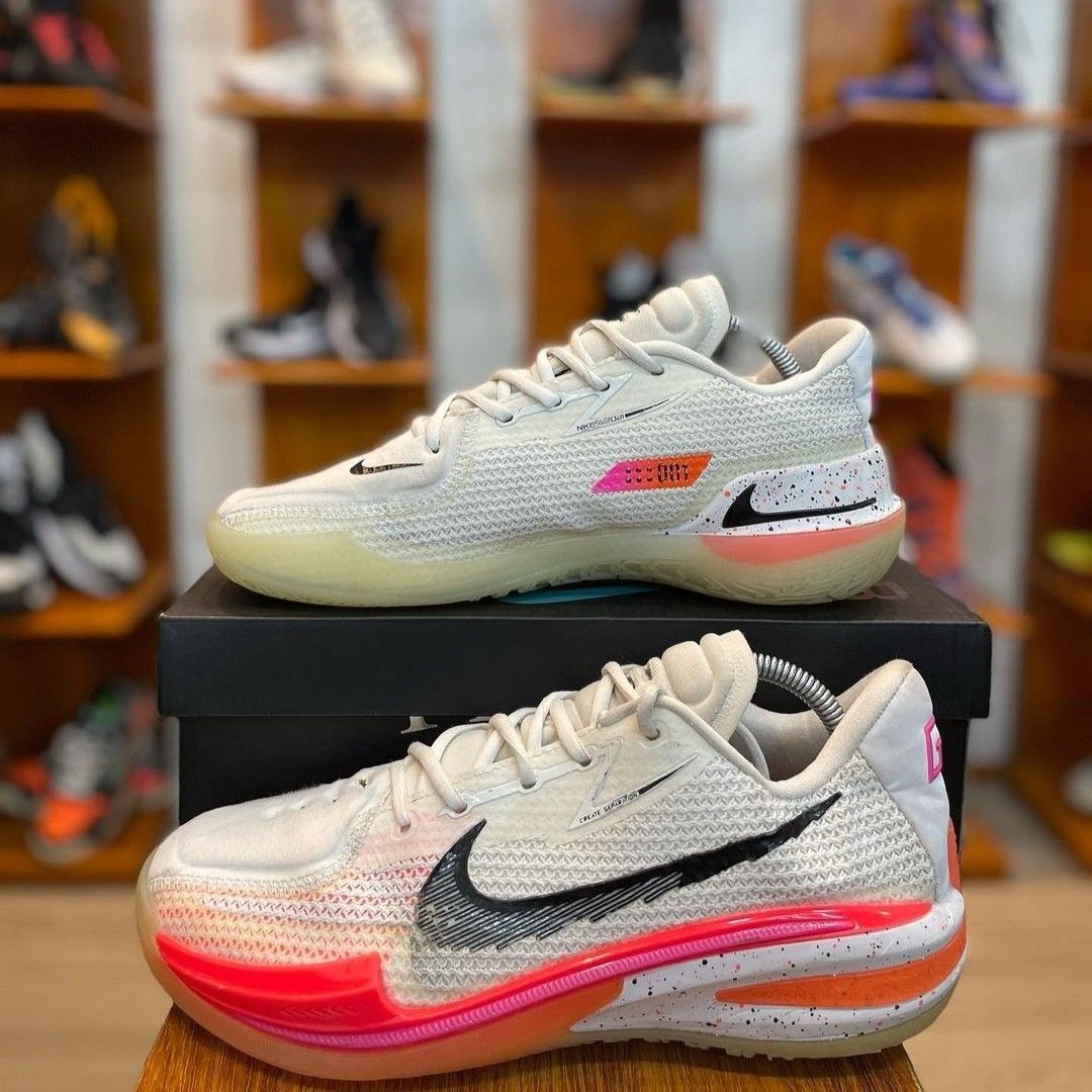 Nike Air Zoom Gt cut white crimson, Fesyen Pria, Sepatu , Sneakers di ...