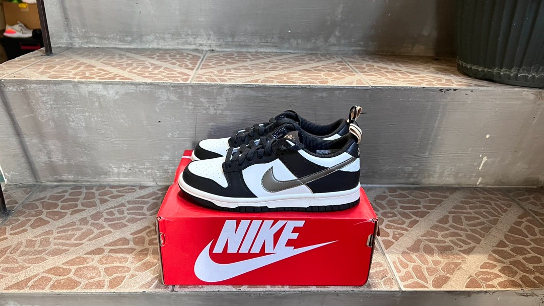 Nike Dunk Low GS 'Pull Tab', Women's Fashion, Footwear, Sneakers on ...