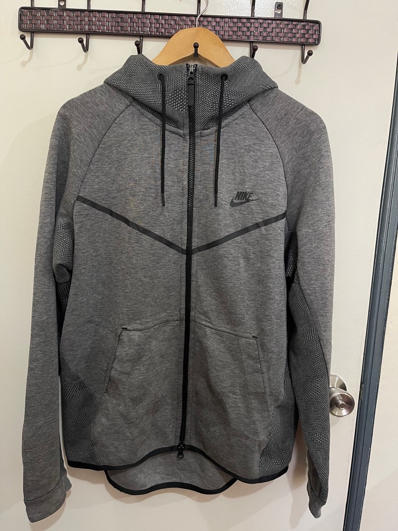 Nike TF Tech Fleece Snake Skin Hoodie Jacket XL, Men's Fashion, Coats ...