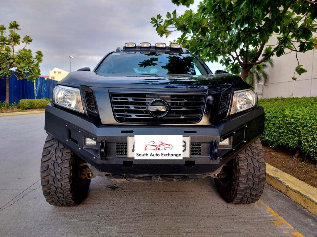 Nissan Navara NP300 Calibre Automatic (ranger strada hilux raptor ...