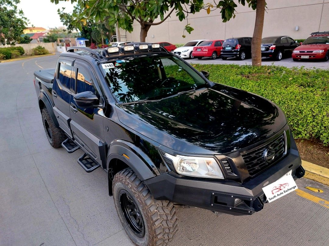 Nissan Navara NP300 Calibre Automatic (ranger strada hilux raptor ...