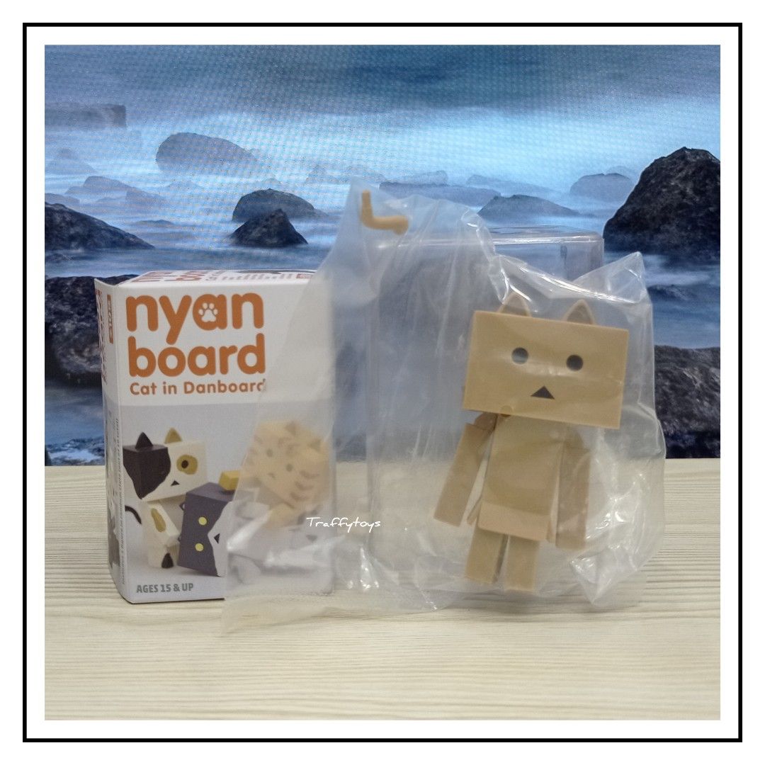 Nyan Board Mini Figure - Danboard - Cat Mini Figure on Carousell
