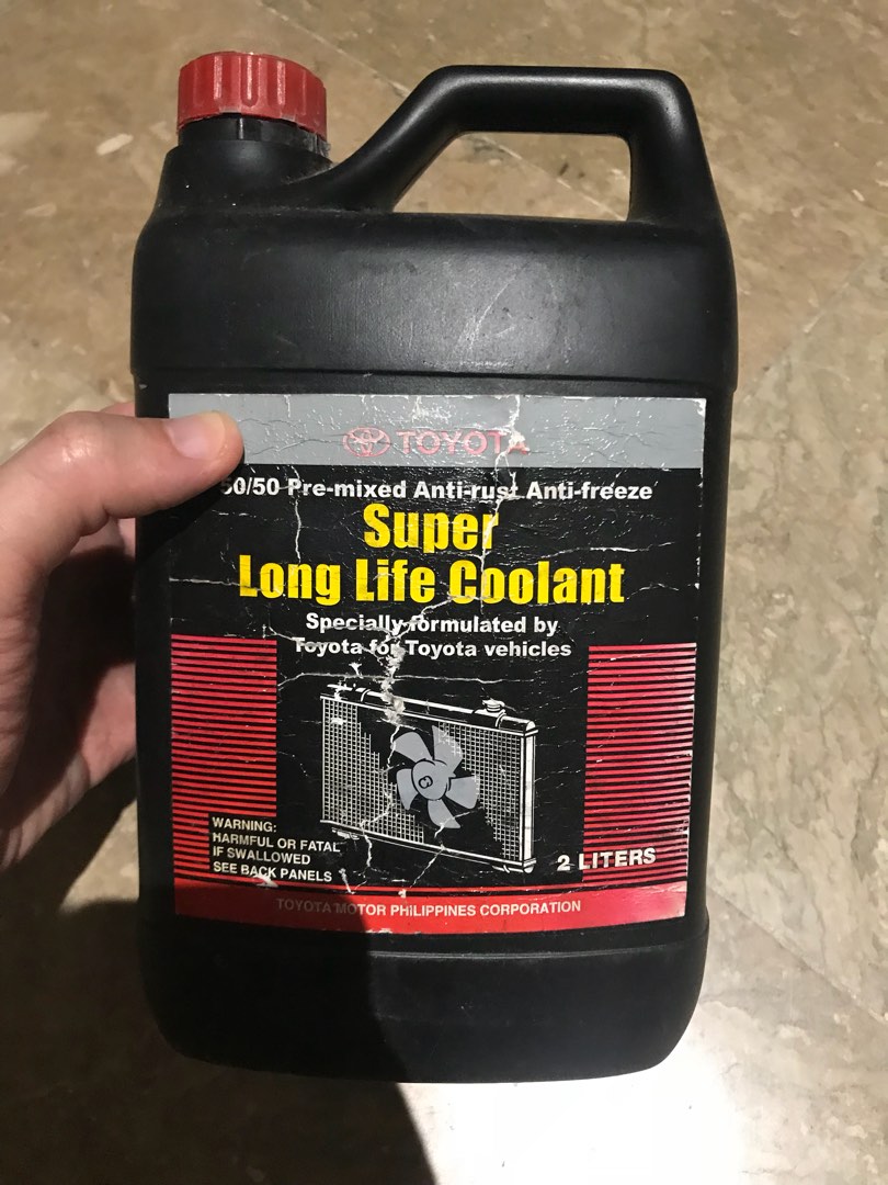 Original toyota coolant 2 liters, Car Parts & Accessories, Maintenance ...