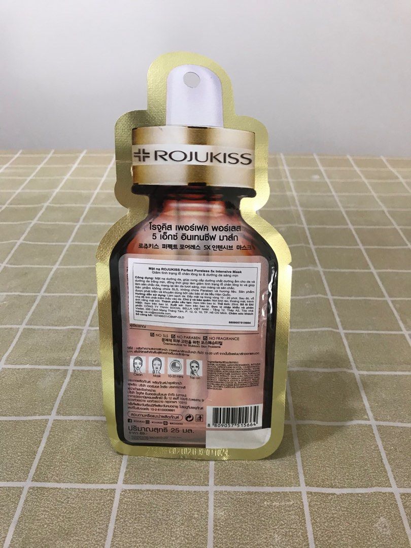 Rojukiss Premium Perfect Poreless Mask, Beauty & Personal Care, Face ...