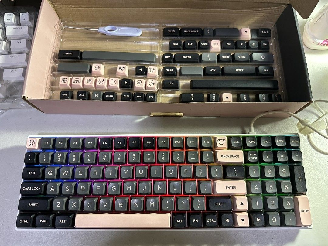 Royal Kludge with Akko Key caps, Computers & Tech, Parts & Accessories ...