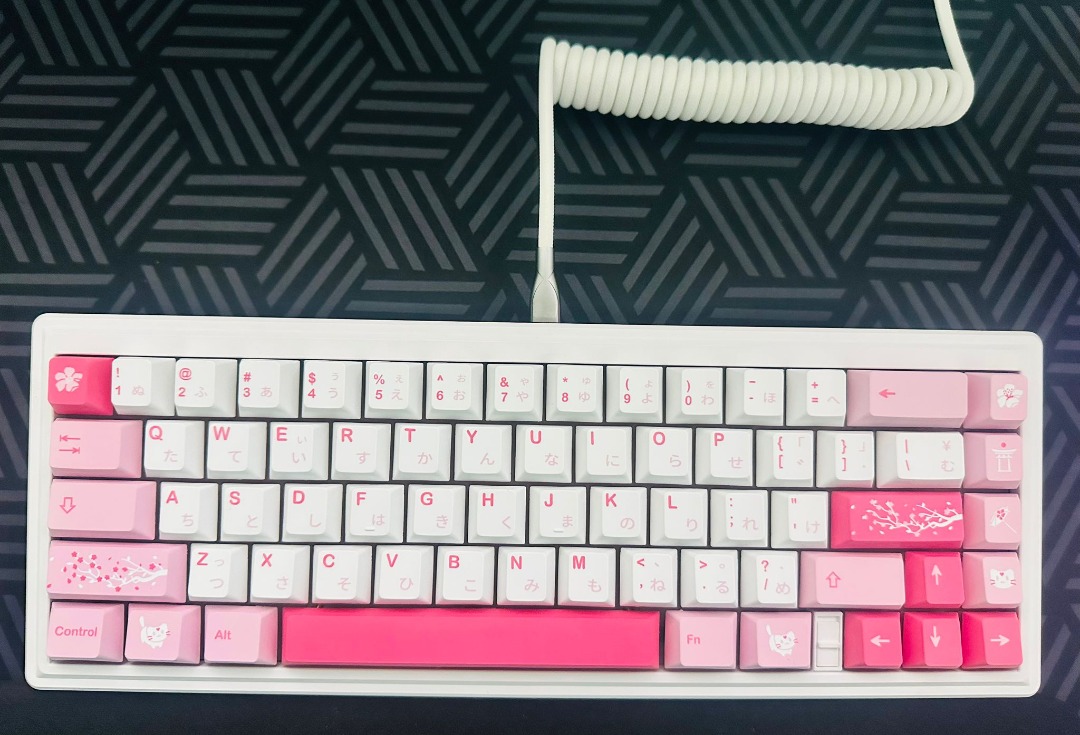 Sakura Themed Custom mechanical keyboard, Computers & Tech, Parts ...