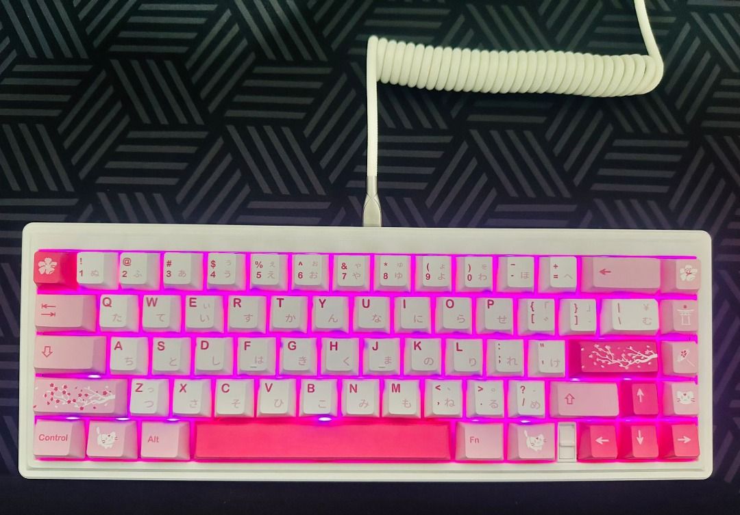 Sakura Themed Custom mechanical keyboard, Computers & Tech, Parts ...