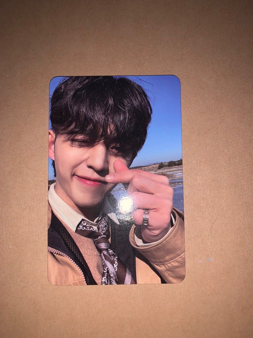 SCOUPS FACE THE SUN, Hobbies & Toys, Collectibles & Memorabilia, K-Wave ...