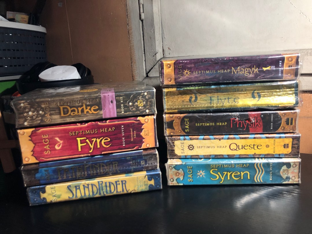 Septimus Heap Book Series + TodHunter Moon Book 1&2 on Carousell