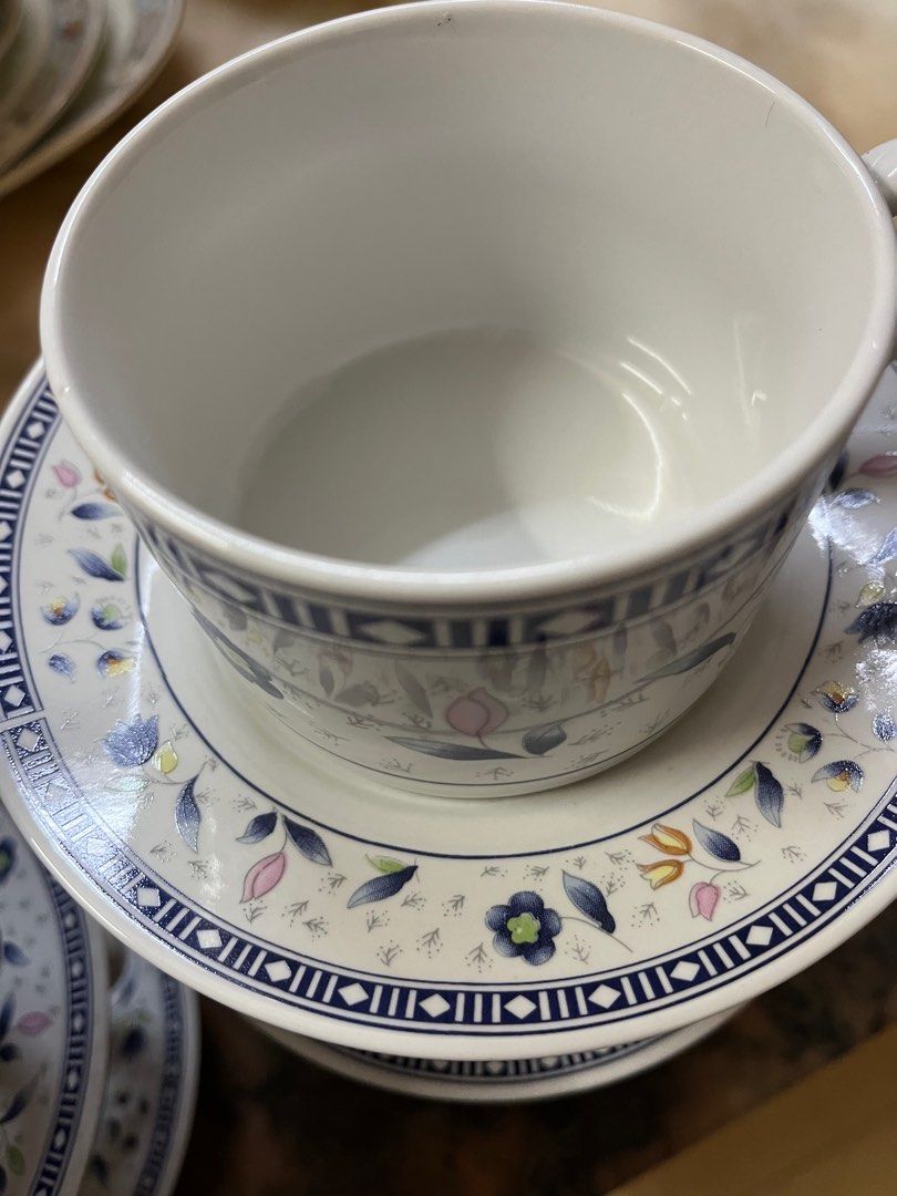 Set Cawan Tea Set, Furniture & Home Living, Kitchenware & Tableware ...