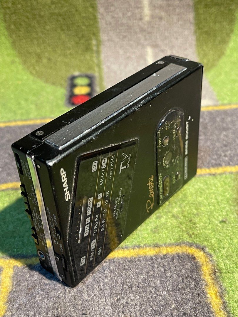 Sharp Walkman Made in Japan Metal built dolby bass boost Not Panasonic ...