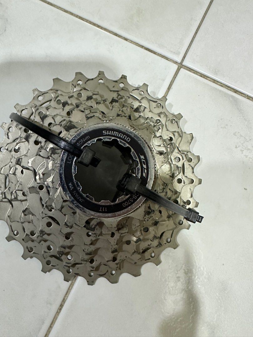 Shimano 105 cassette CS-5700, Sports Equipment, Bicycles & Parts, Parts ...