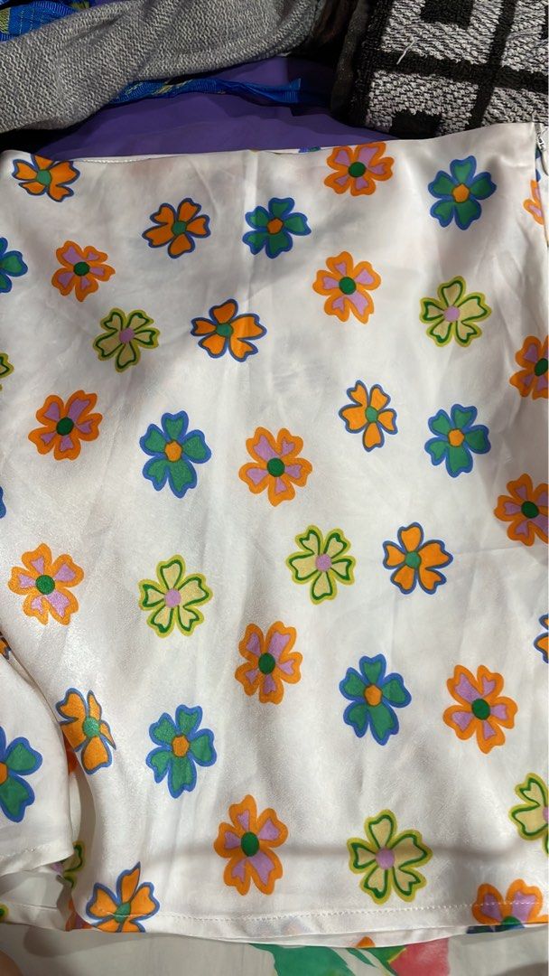 Skirrt, Women's Fashion, Bottoms, Skirts on Carousell