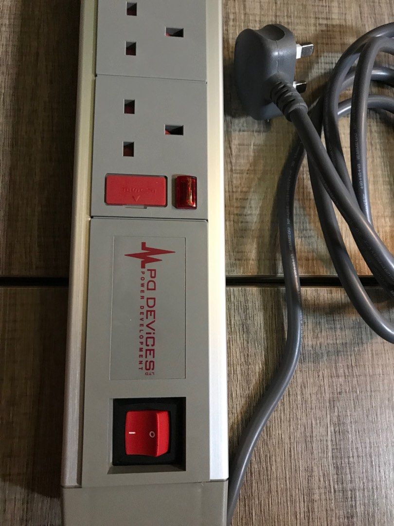 Socket 2M 6Way Type G - British Trailing Socket, 230 V ac, 家庭電器, 其他家庭電器 ...