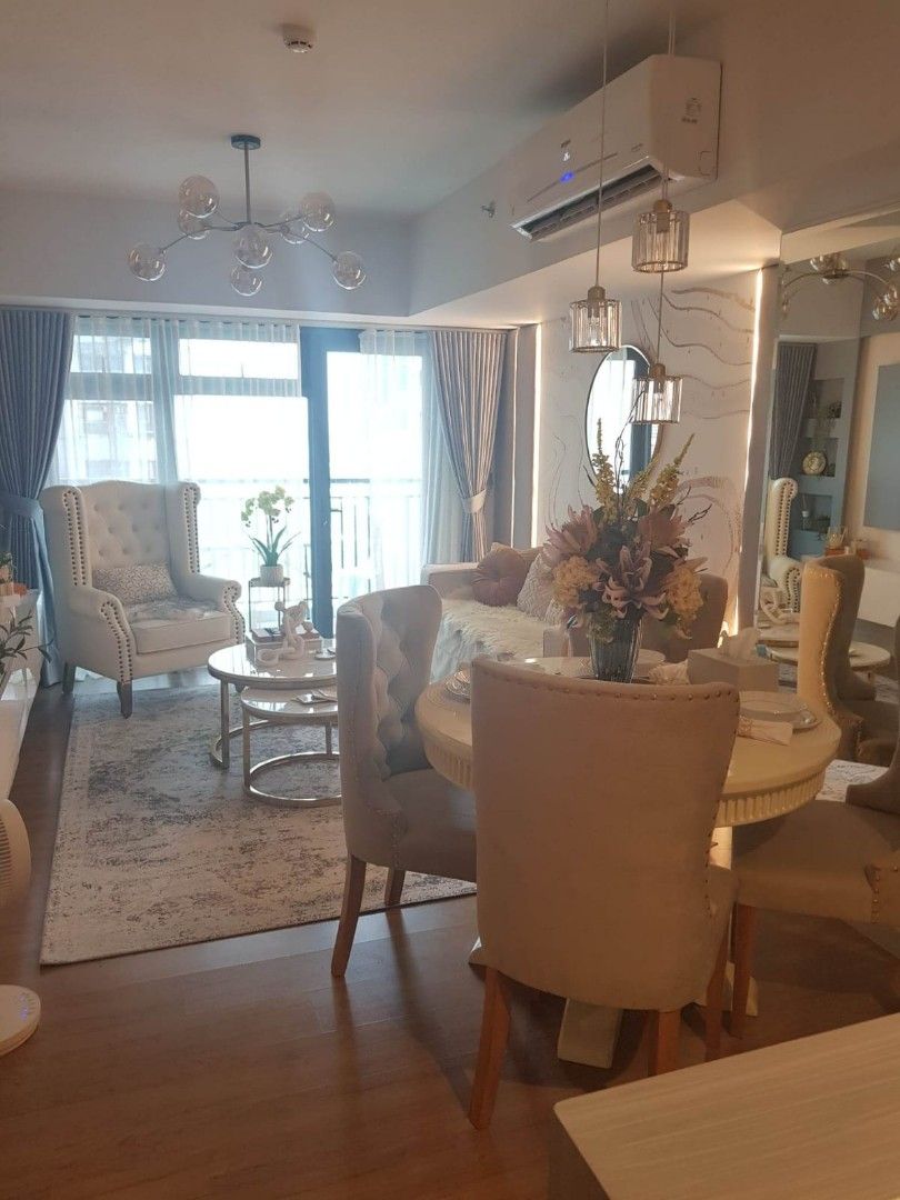 Solstice Tower 2 Circuit Makati on Carousell