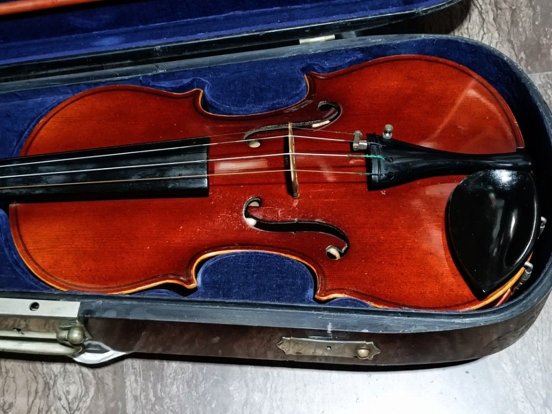 Suzuki Violin made in Japan circa 1965, Hobbies & Toys, Music & Media, Musical Instruments on ...