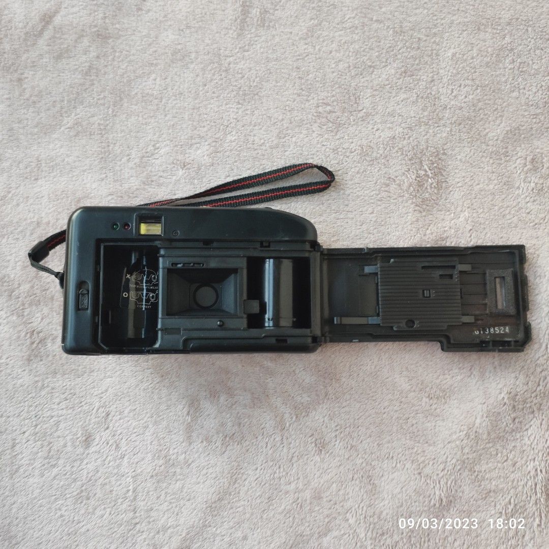 Toma M-900 Novacam II Film Camera on Carousell
