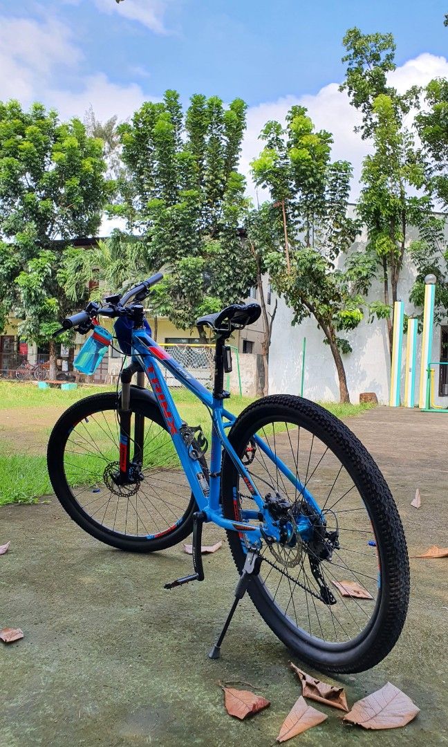 Trinx M1100 27.5 Deore MTB on Carousell