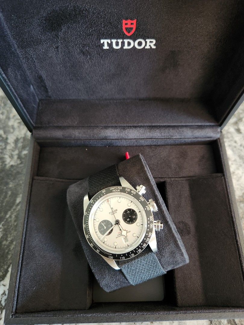 Tudor panda black bay chrono 41mm, Luxury, Watches on Carousell