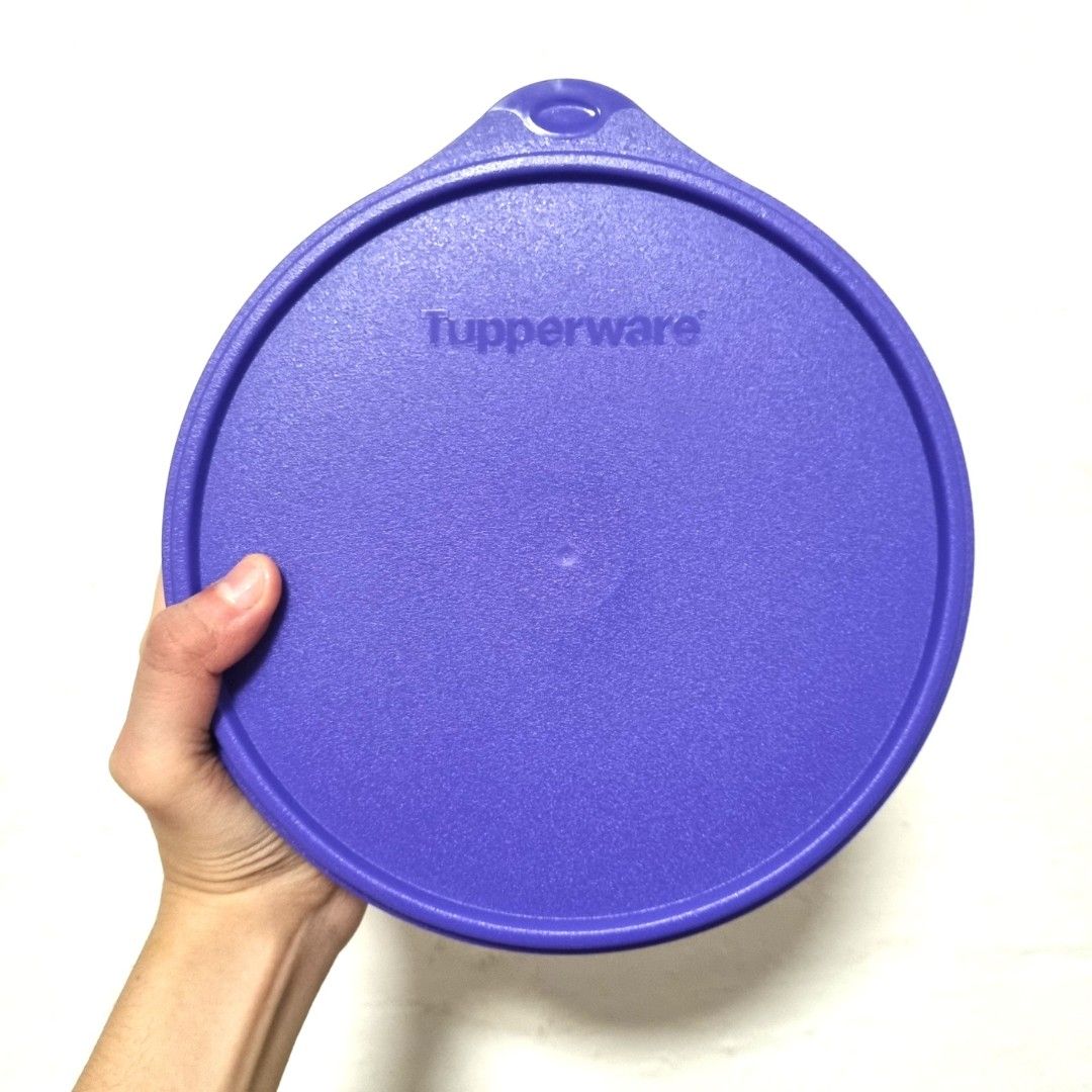 Tupperware 1.1L, 1.7L and 2.4L Stackable Textured Round Snack N Stack ...