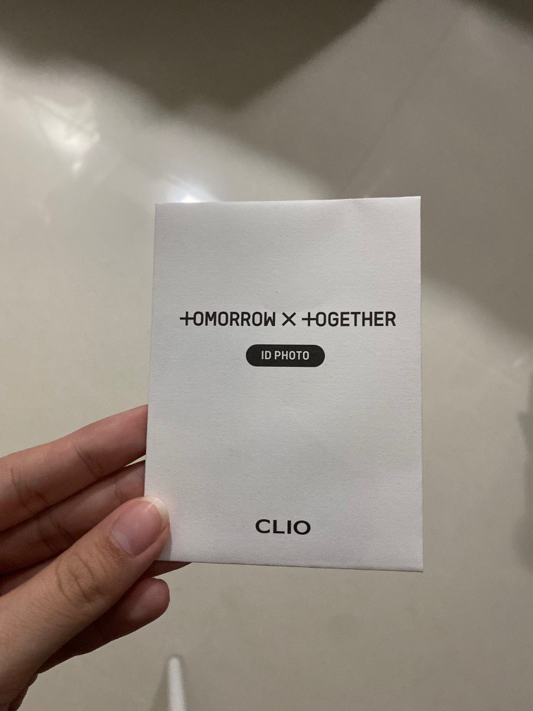 TXT ID Photo, Hobbies & Toys, Memorabilia & Collectibles, K-Wave on ...