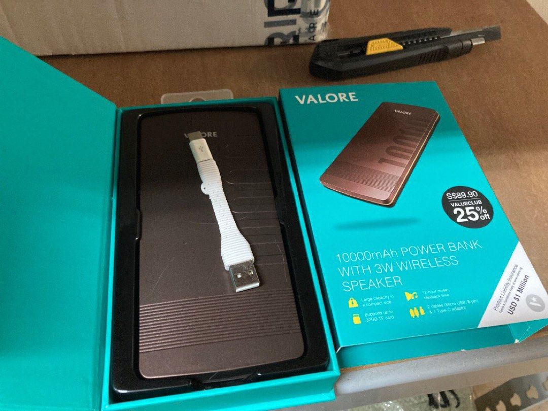 Valore 10000mAh powerbank with wireless speaker, Computers & Tech ...