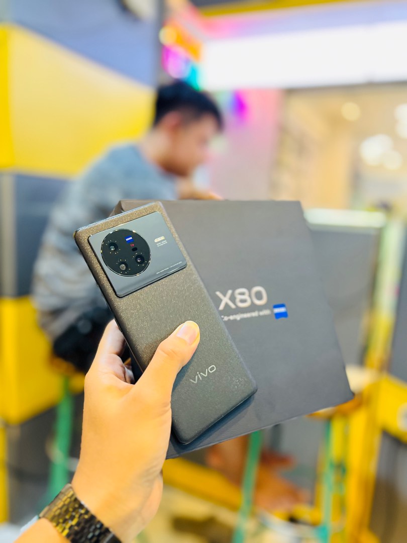 VIVO X80 5G 12/256 1 Bulan pakai, Telepon Seluler & Tablet, Ponsel ...