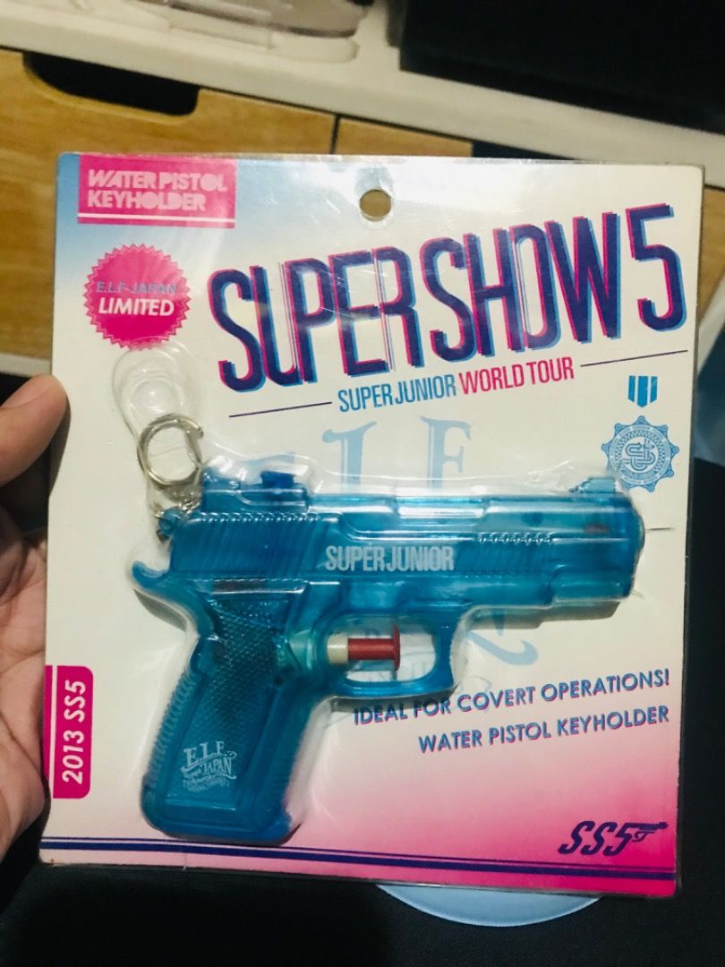 Water gun keychain, Hobbies & Toys, Toys & Games on Carousell