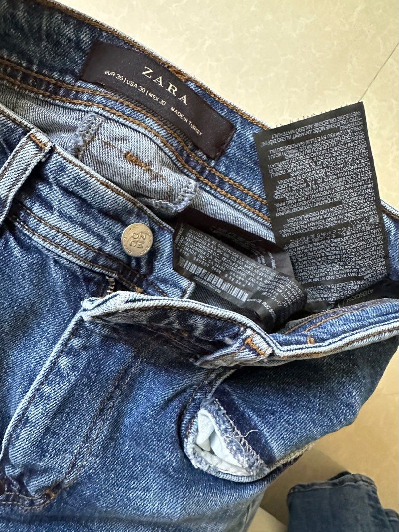 Zara Denim Ripped Jeans, Men's Fashion, Bottoms, Jeans on Carousell