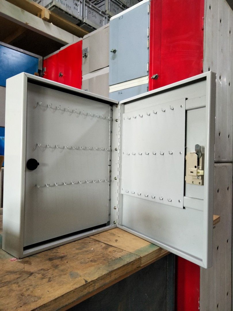 120-keys Keypress, Furniture & Home Living, Security & Locks, Safe on ...