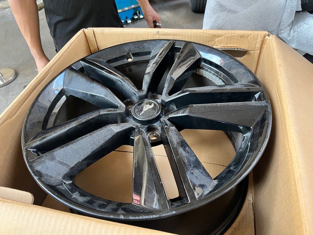 19 inch Rims for sale, Car Accessories, Tyres & Rims on Carousell