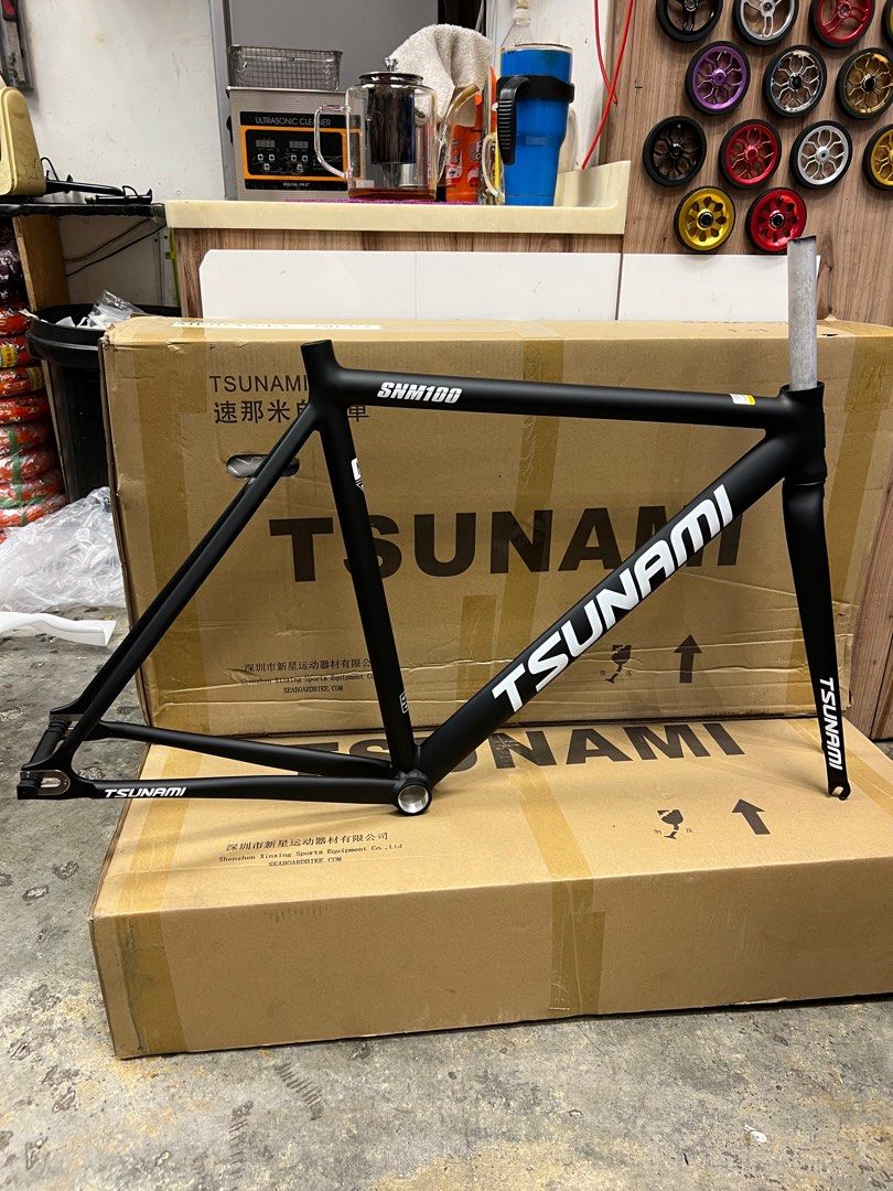 * Tsunami SNM100 Frame & Fork included Headset Seat Clamp Frame Size M ...