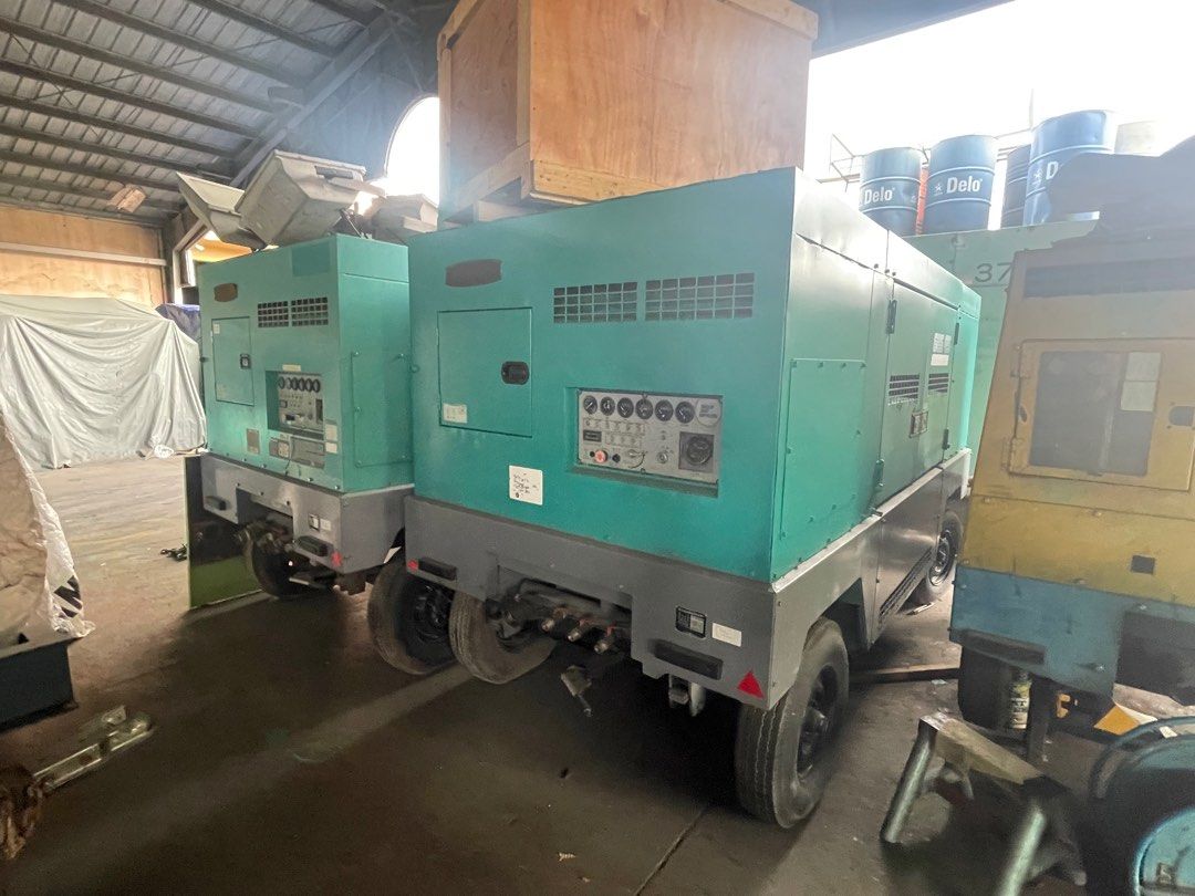 Air Compressor Denyo Airman 685 cfm, Commercial & Industrial ...