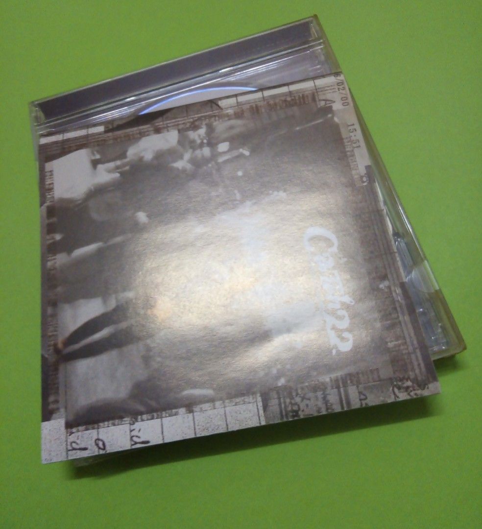 CD CATCH 22 : ALONE IN A CROWD ALBUM (2000) SKA PUNK ROCK VICTORY ...