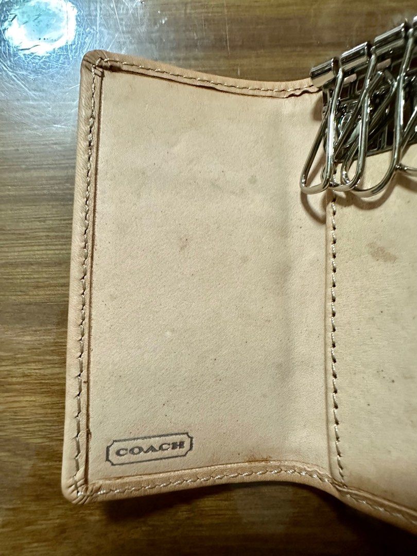 Coach six ring leather key case, Women's Fashion, Bags & Wallets ...