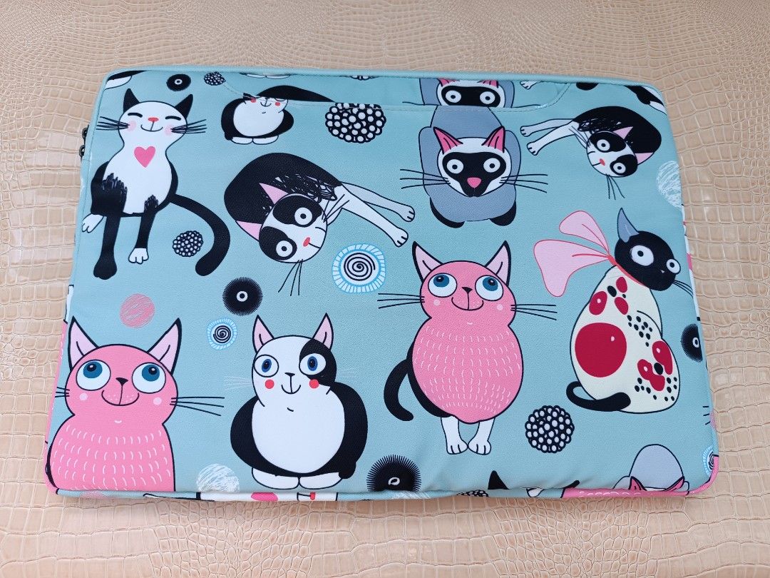 Cute Cat laptop bag on Carousell