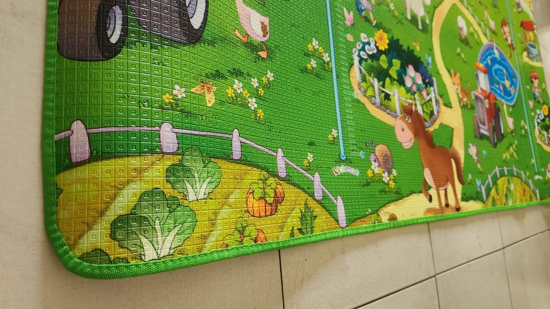Cute Playmat with Farm Design (183.5cm x 120cm), Babies & Kids, Infant ...