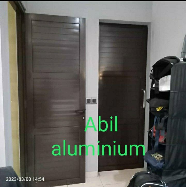 Daun pintu aluminium (sliding), Desain & Kerajinan Tangan, Karya Seni di Carousell