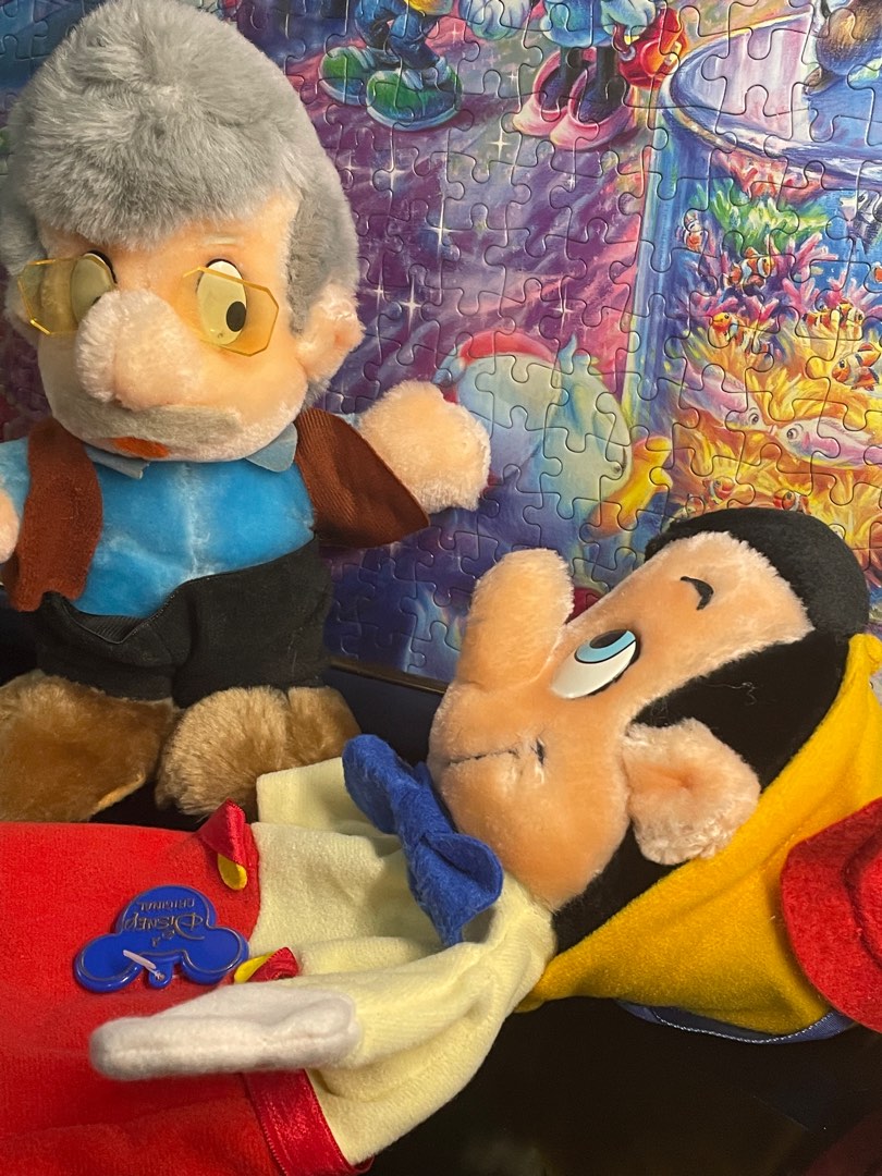 Disney Vintage Pinnochio Hand Puppet and Dad (Geppetto), Hobbies & Toys ...