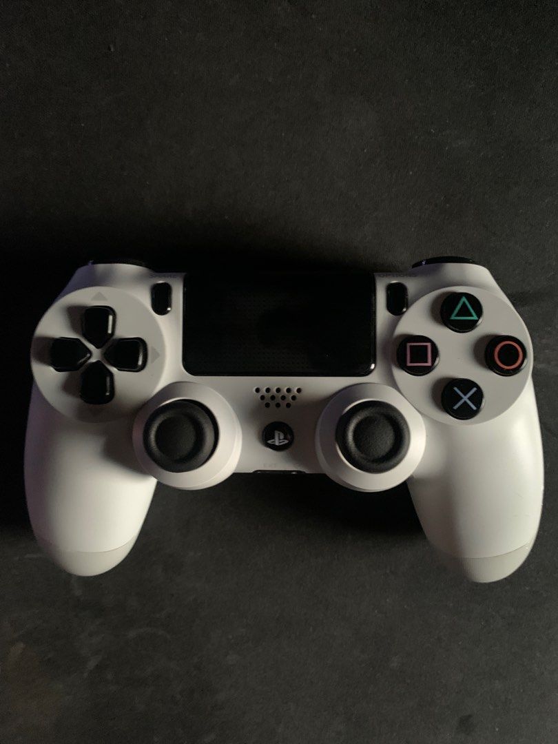 Dualshock 4 Original White, Video Gaming, Video Game Consoles ...