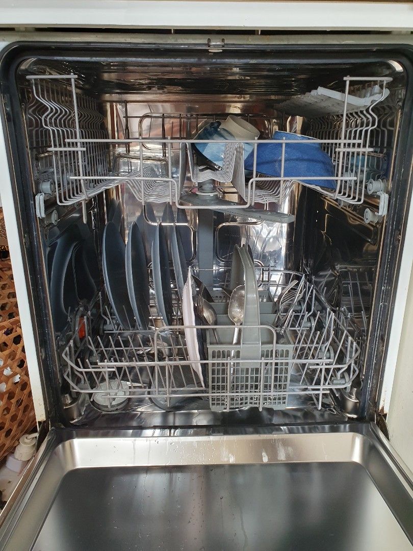 Electrolux Intuition dishwasher, TV & Home Appliances, Kitchen ...