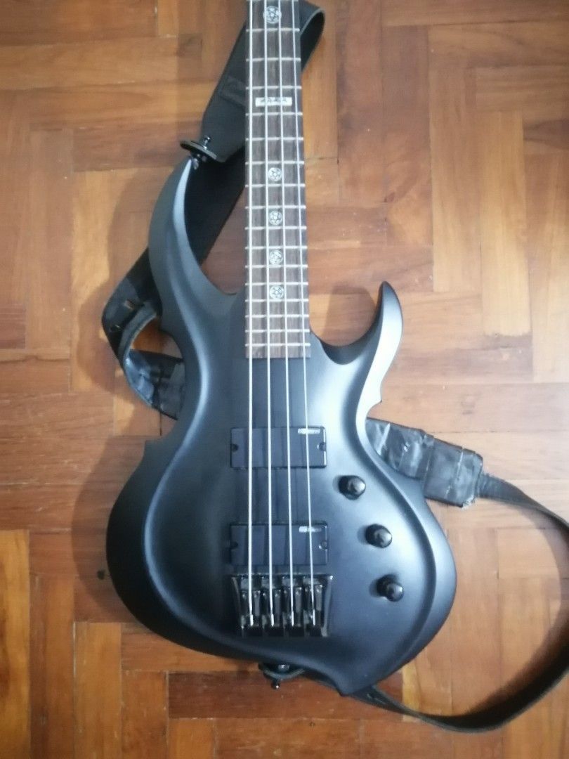 ESP LTD TA-204FRX Tom Araya(Slayer) Signature Bass, Hobbies & Toys ...