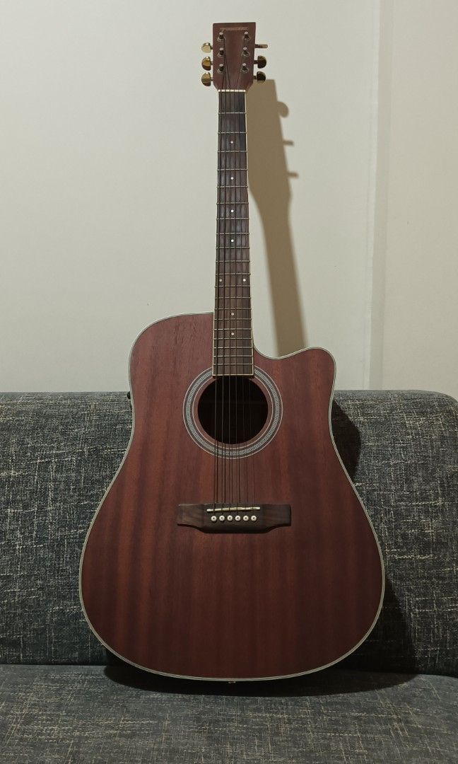 Fernando Guitar on Carousell