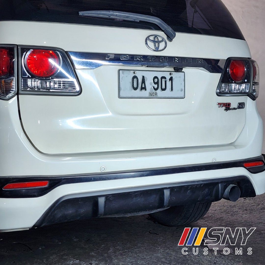 Fortuner Sportivo TRD rear Bumper chin Mid Diffuser matte black Carbon ...