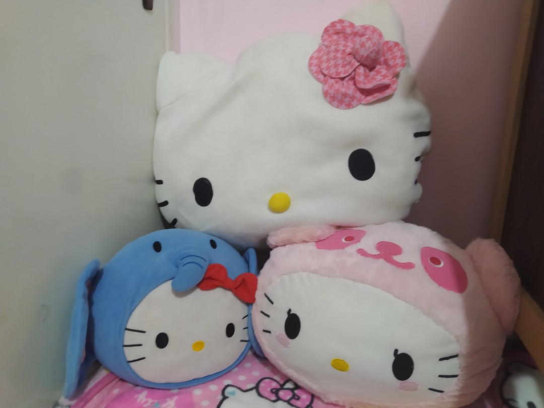 Hello kitty head stuff toy, Hobbies & Toys, Toys & Games on Carousell
