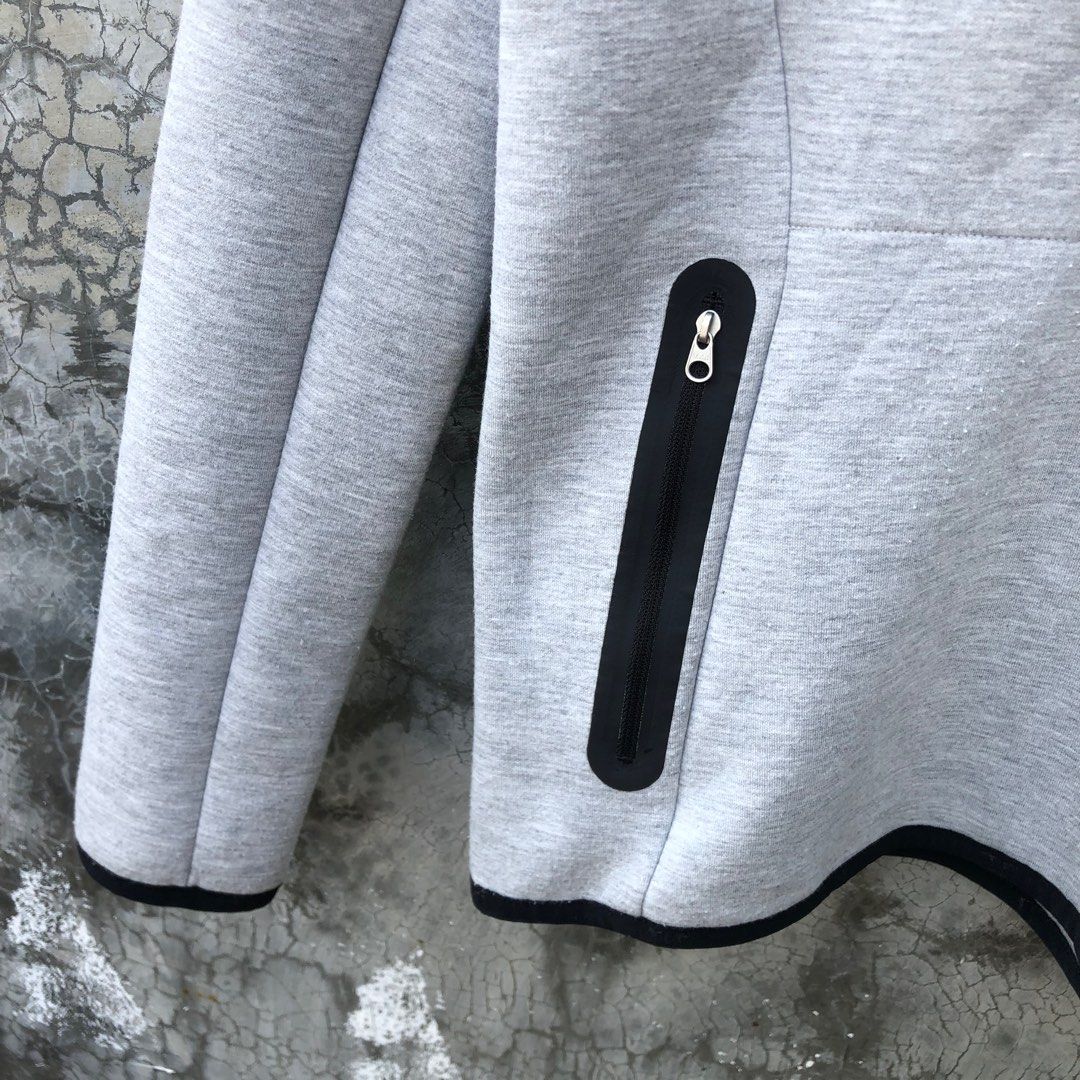J.lindeberg Logo Hood tech Hoodie on Carousell