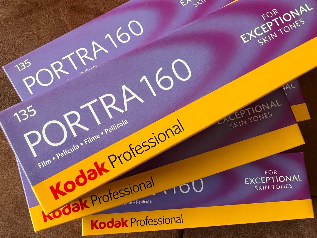 Kodak Portra 160 35mm Film - Box of 5 Rolls - Expiry 09/2024 ...